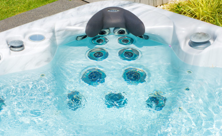 Les différents jets de massages - Conseil Spa - Aquilus Spas